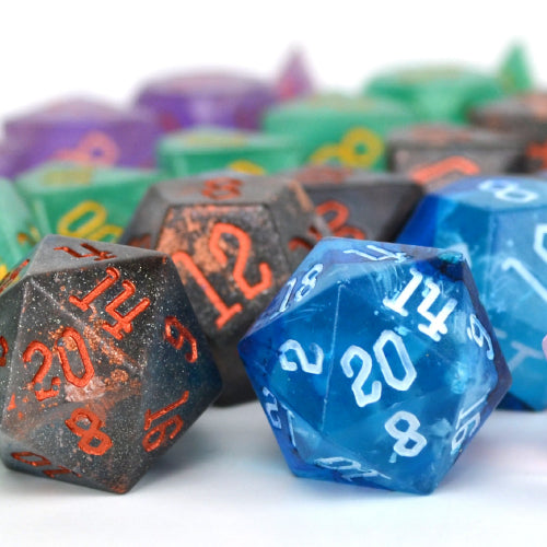 Get to know Brie Davis of Fortune Feyvours – Level Up Dice